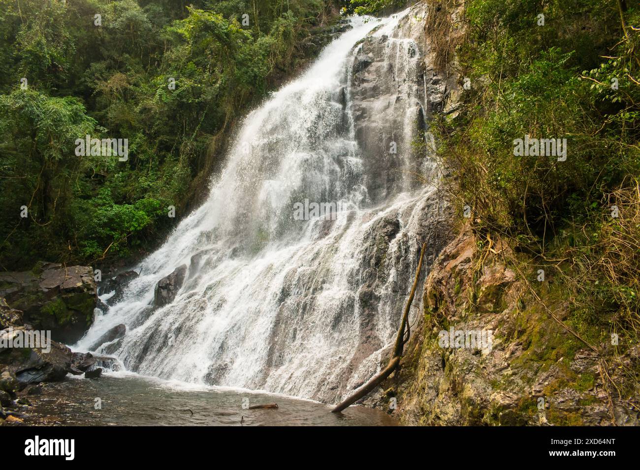 Cachoeira Escondida, waterfall at the Parque das 8 Cachoeiras in Sao ...