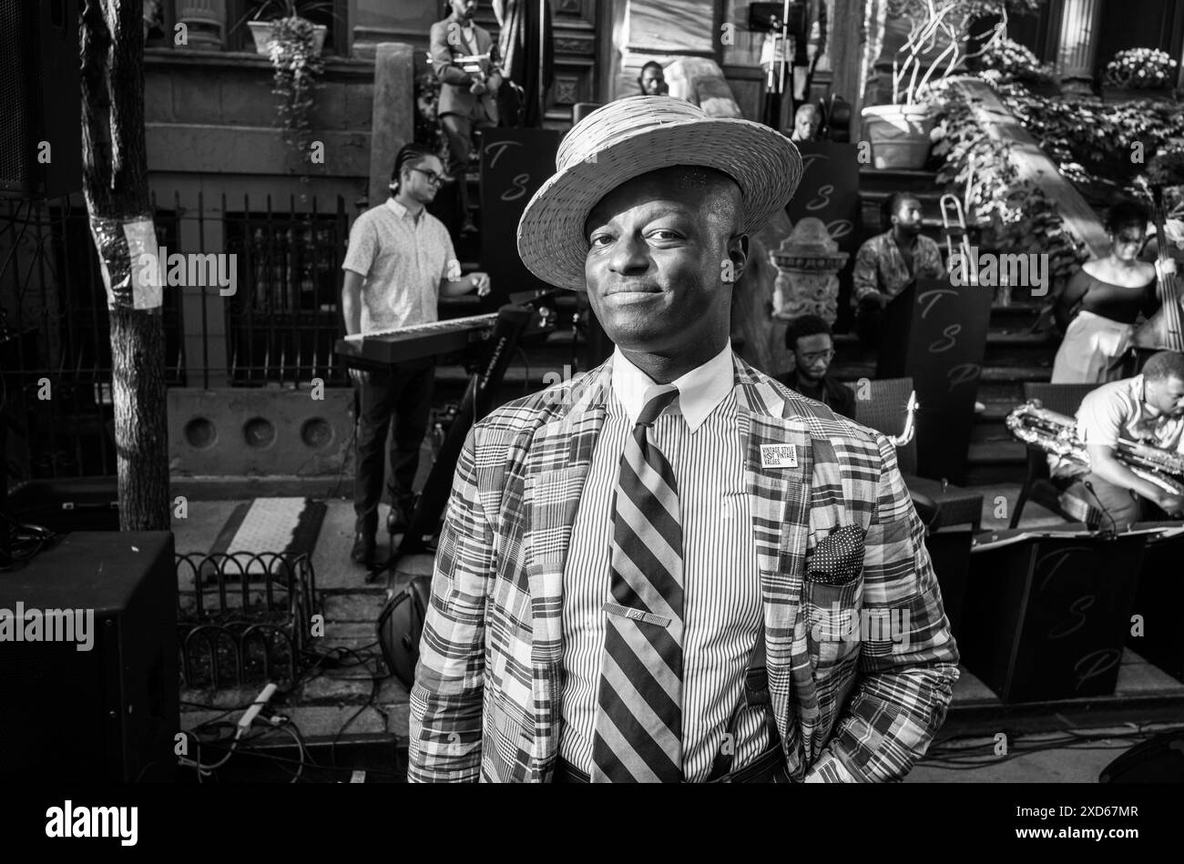 2024 harlem Black and White Stock Photos & Images - Alamy