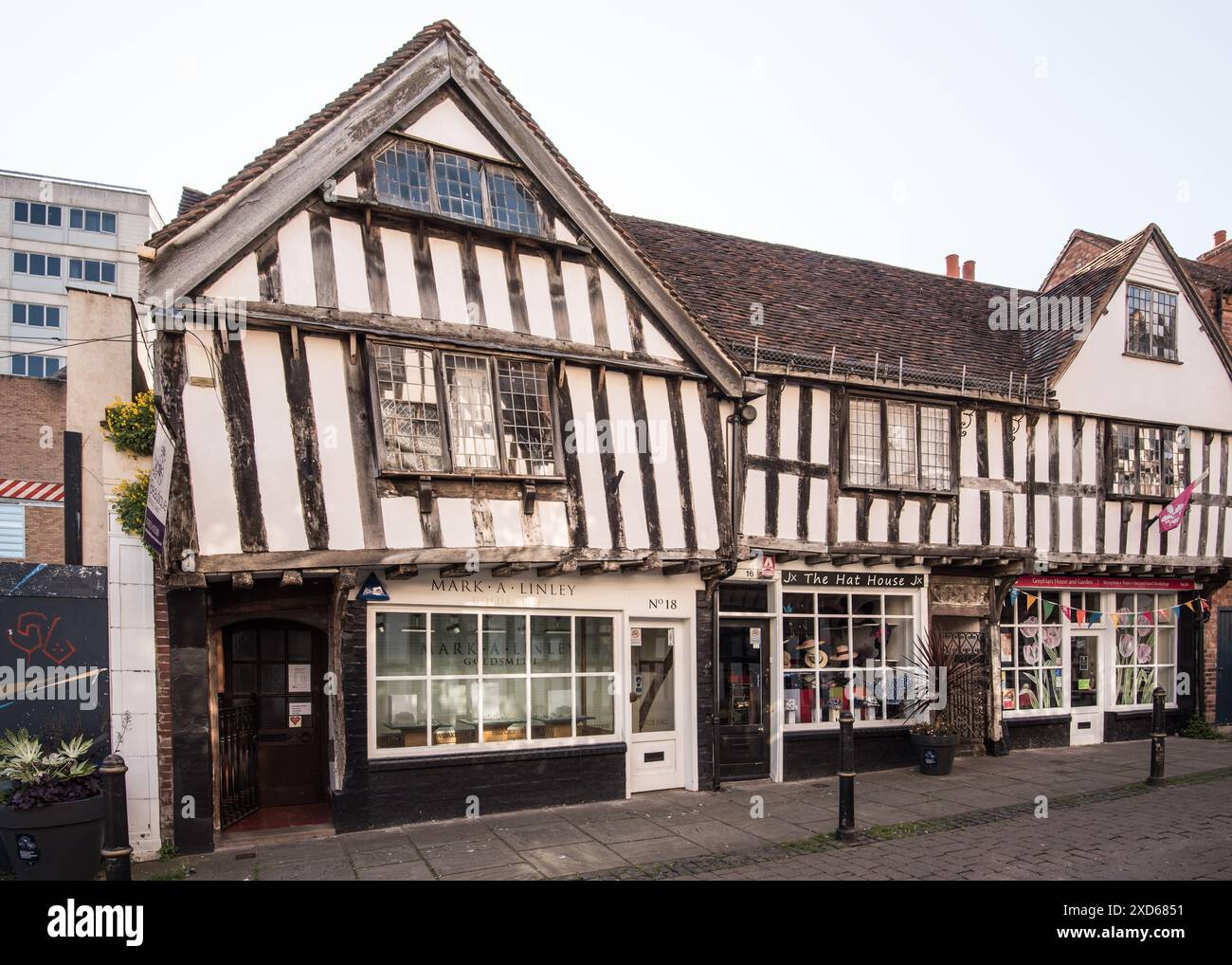Medieval street in worcester hi-res stock photography and images - Alamy