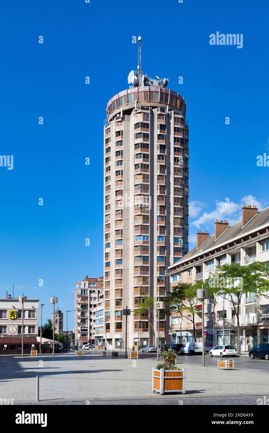 Tower of reuze hi-res stock photography and images - Alamy