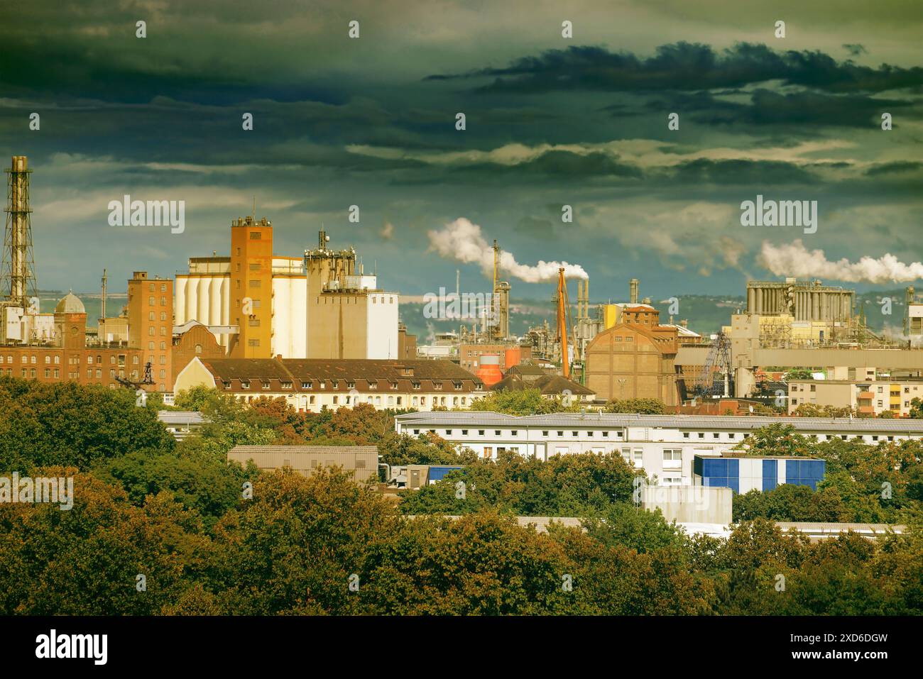 Factory toxic waste hi-res stock photography and images - Alamy