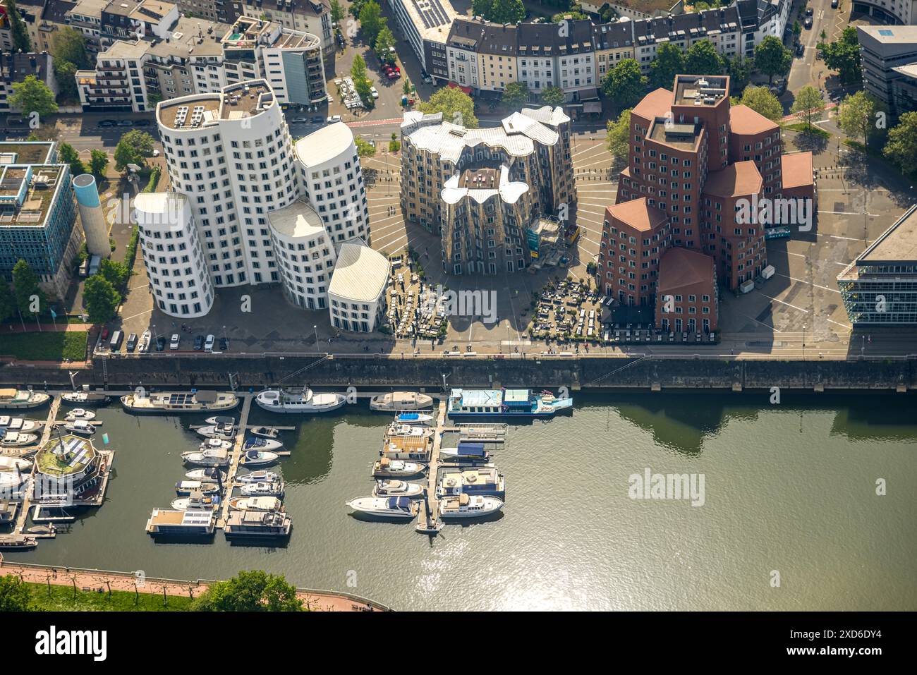 Aerial view, Medienhafen and river Rhine, Marina Düsseldorf Yachthafen ...