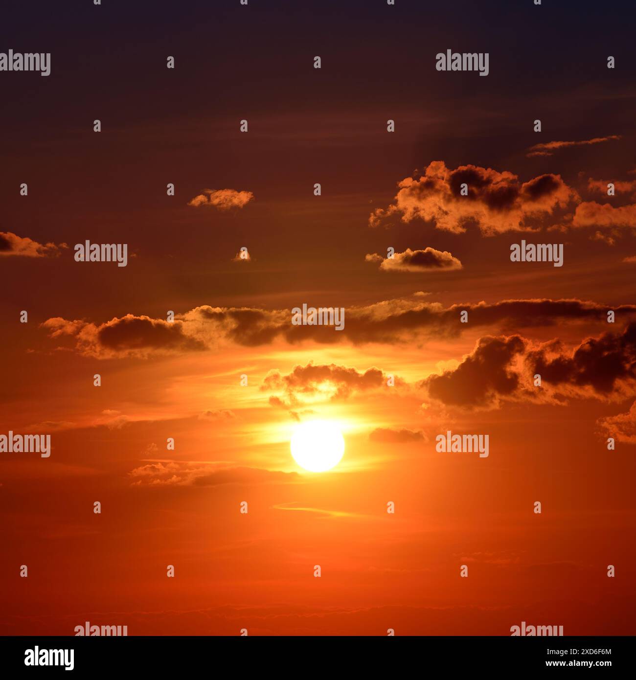 Photo of red sky hi-res stock photography and images - Alamy