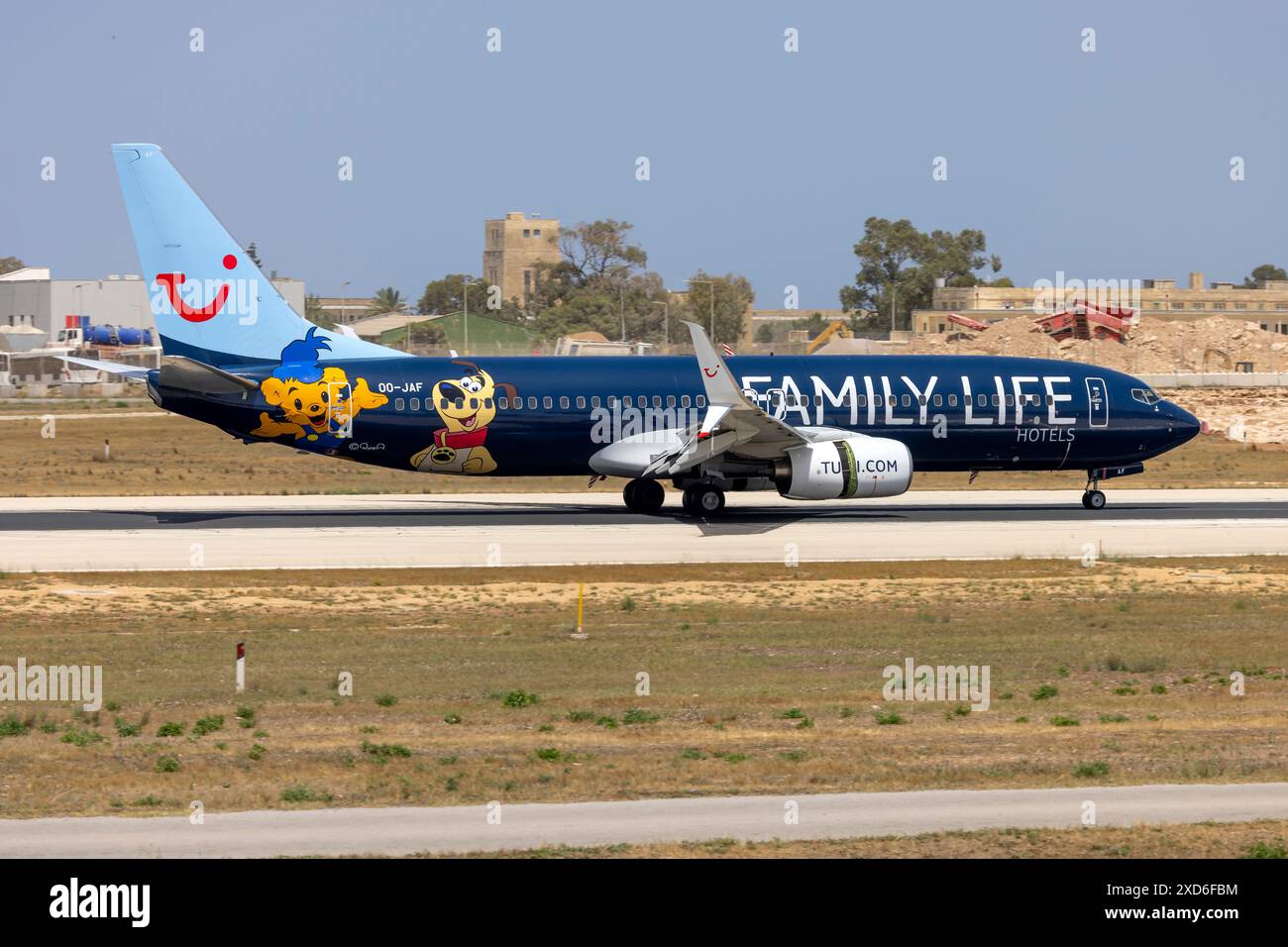 TUI Airlines Belgium Boeing 737-8K5 (Reg.: OO-JAF) in the special ...