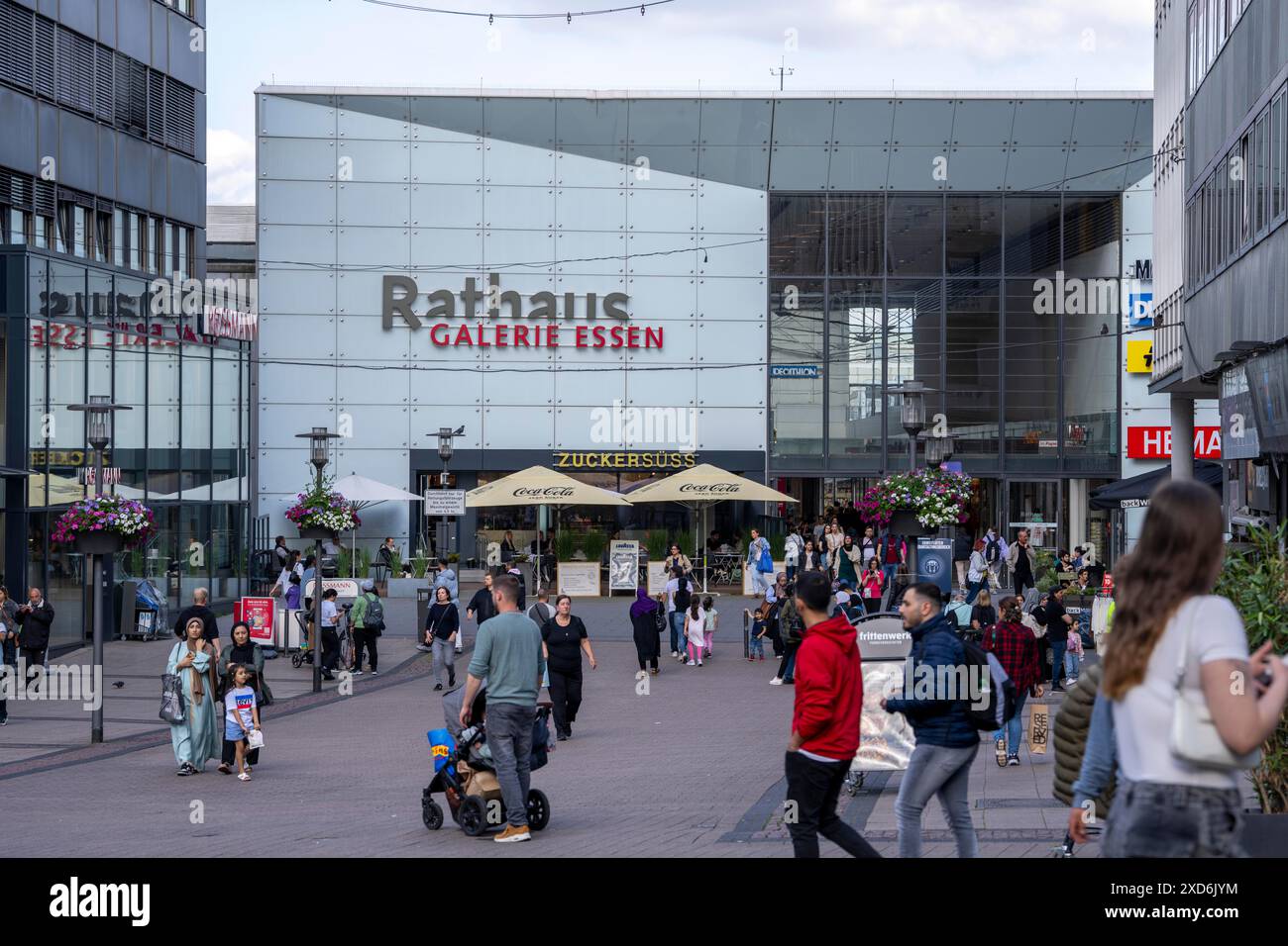 Shopping center Rathaus Galerie in Essen, city center, pedestrian zone ...