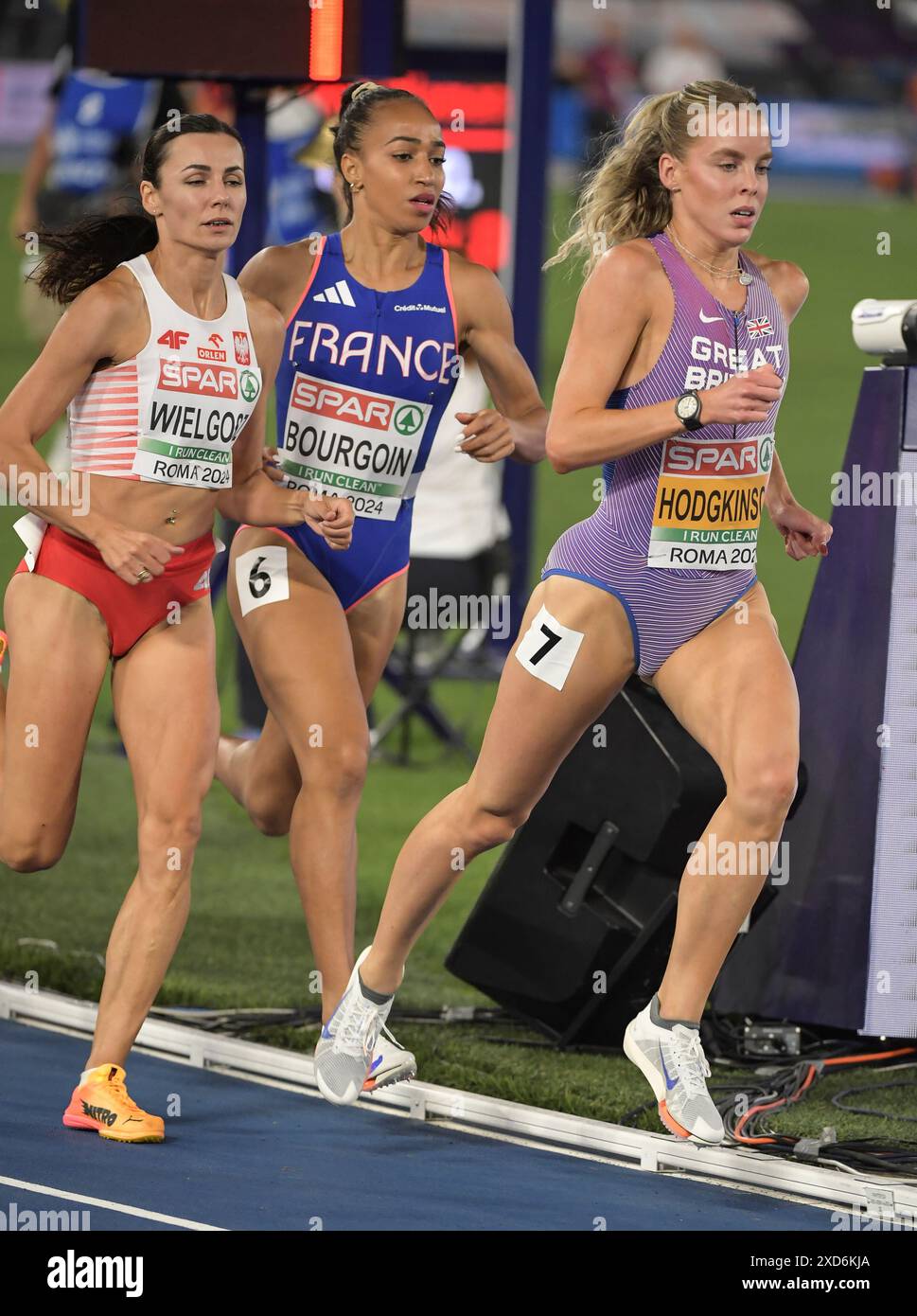 Keely Hodgkinson of Great Britain competing in the women’s 800m final ...