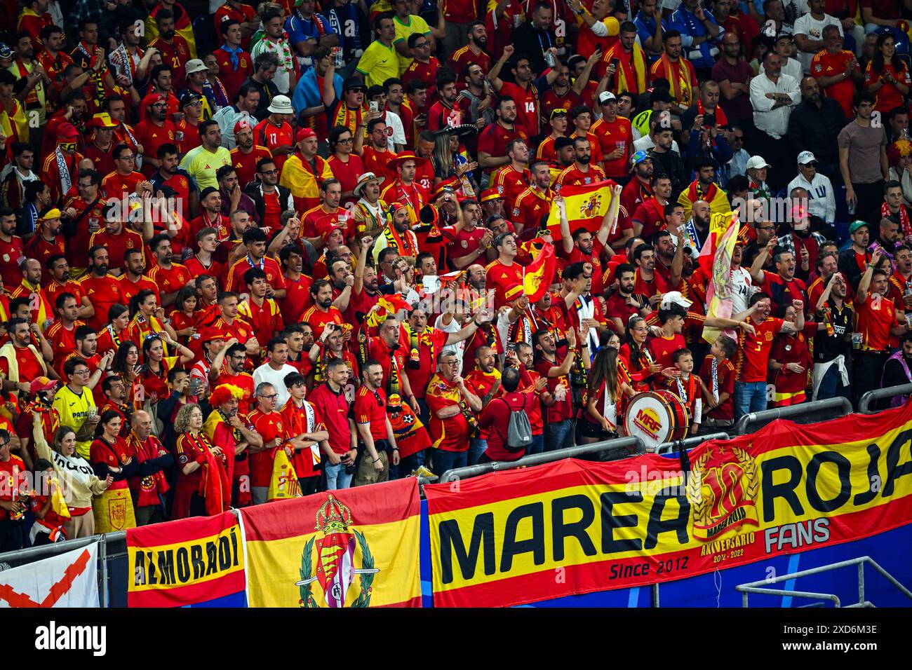 GELSENKIRCHEN - Spanish supporters during the UEFA EURO 2024 group B ...
