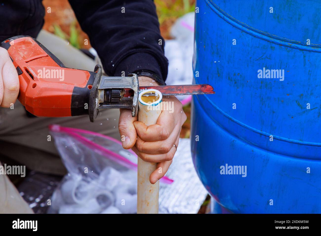 Pipe cutting efficiency hi-res stock photography and images - Alamy