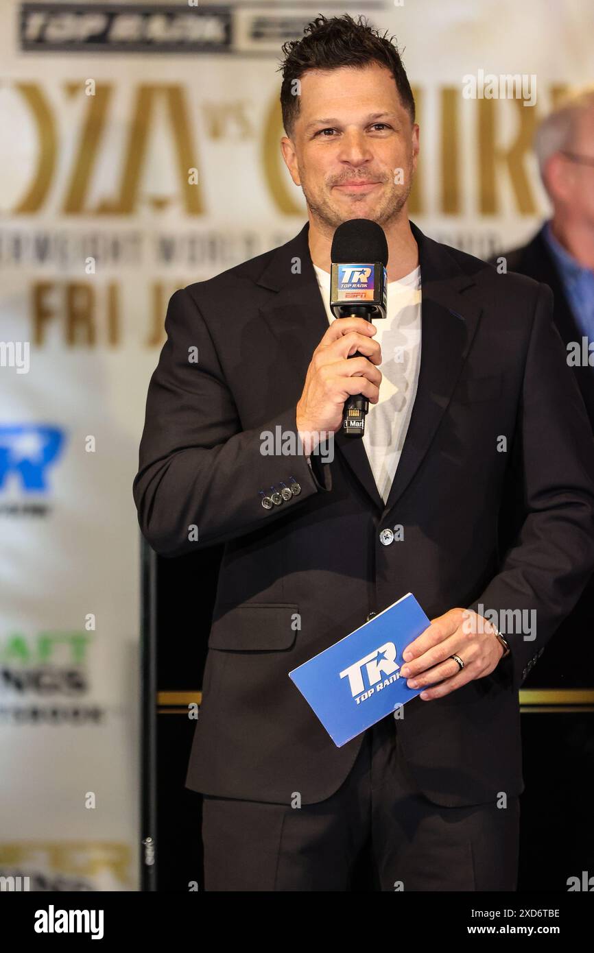 Las Vegas, NV, USA. 20th June, 2024. Top Rank announcer Mark Shunock on ...