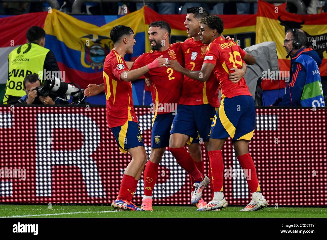 players of Spain with Pedri (Pedro Gonzalez Lopez) (20) of Spain ...