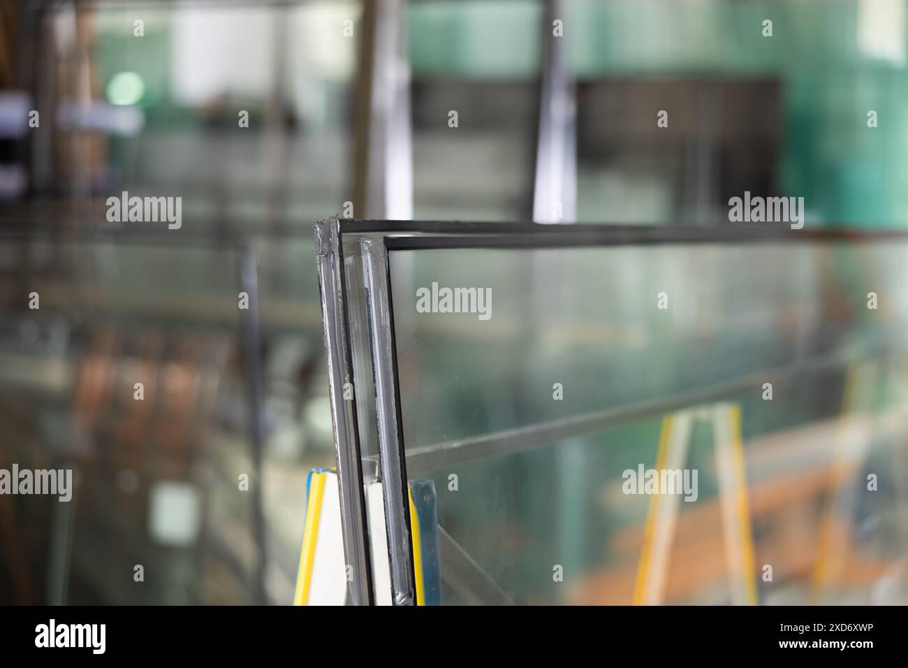 Insulating glass units hi-res stock photography and images - Alamy