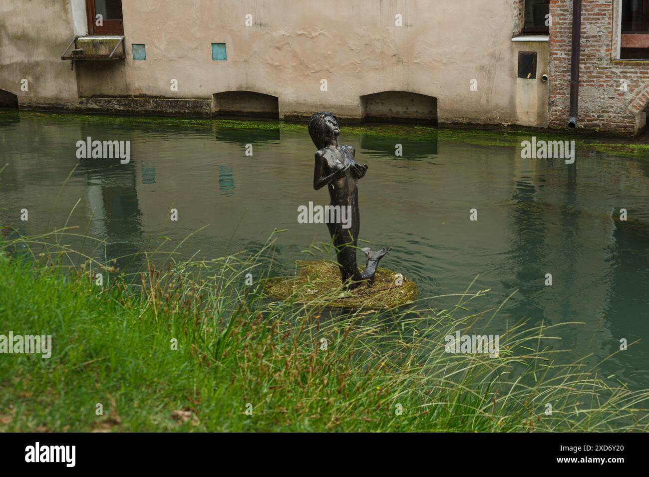 View of the Mermaid statue located in Pescheria Island, Treviso in ...