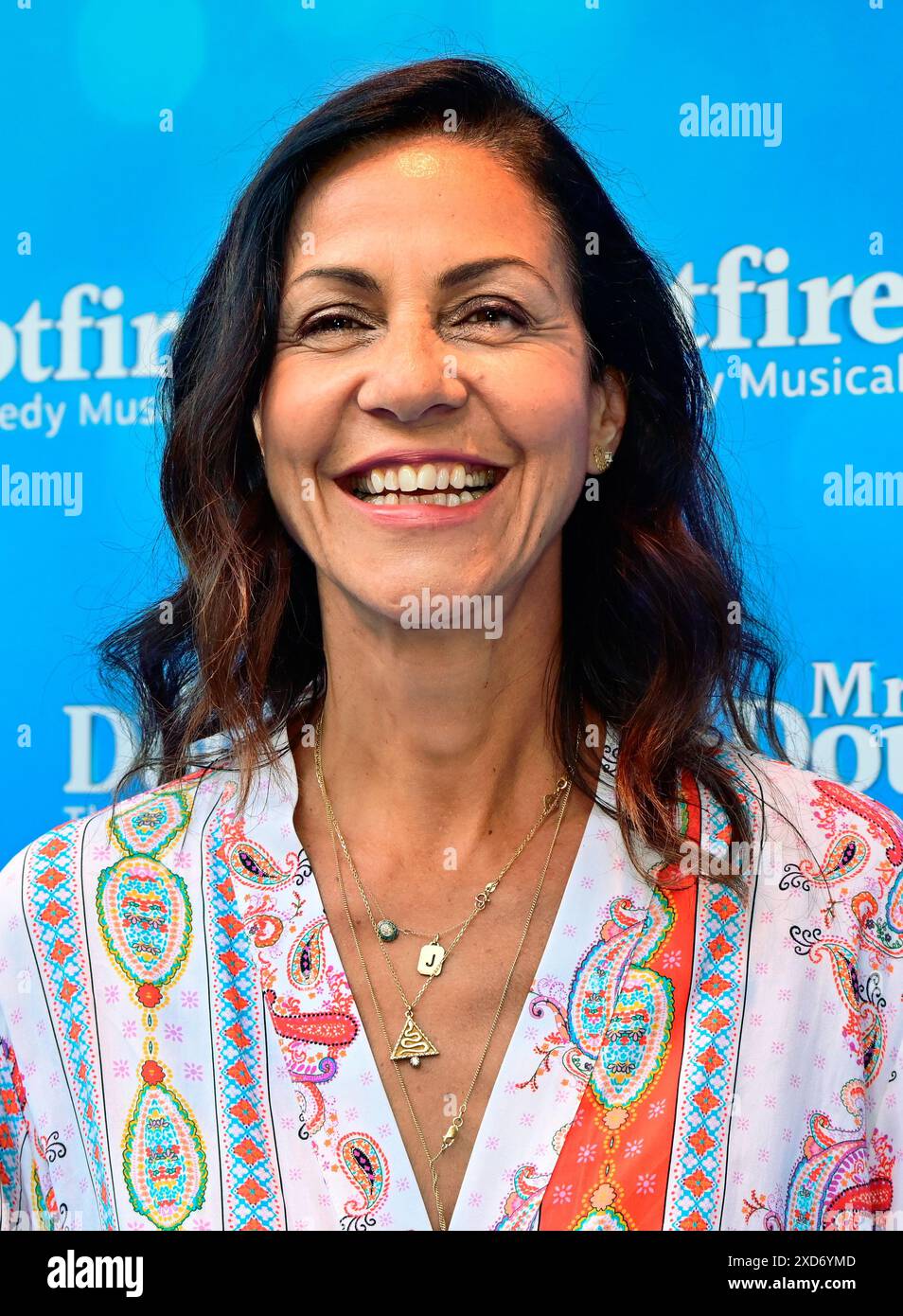 Julia Millard's Instagram, Twitter & Facebook on IDCrawl