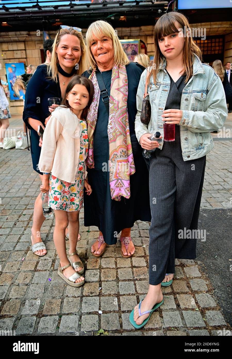 LONDON, ENGLAND. 20TH JUNE 2024: Linda Robson and her family attends ...