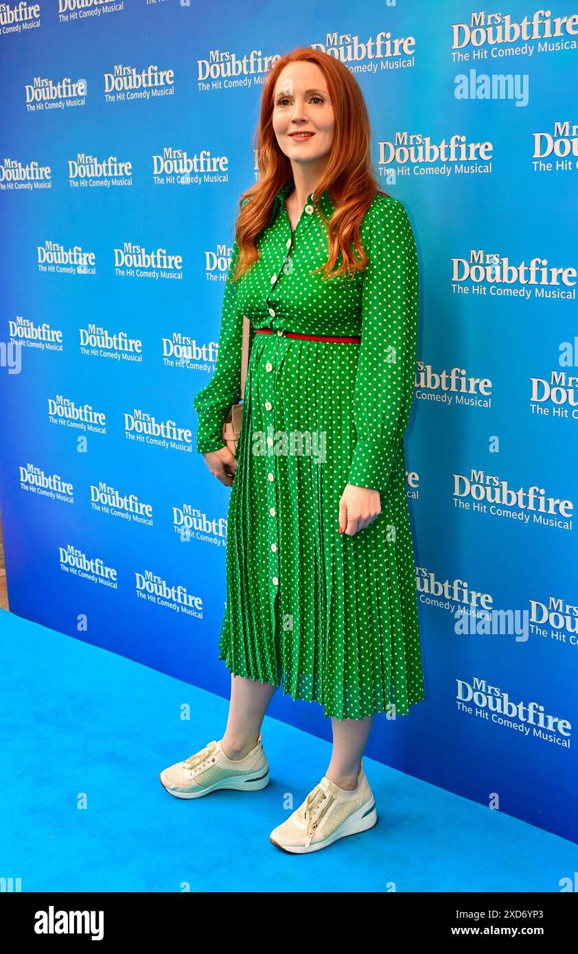 Olivia hallinan hi-res stock photography and images - Alamy