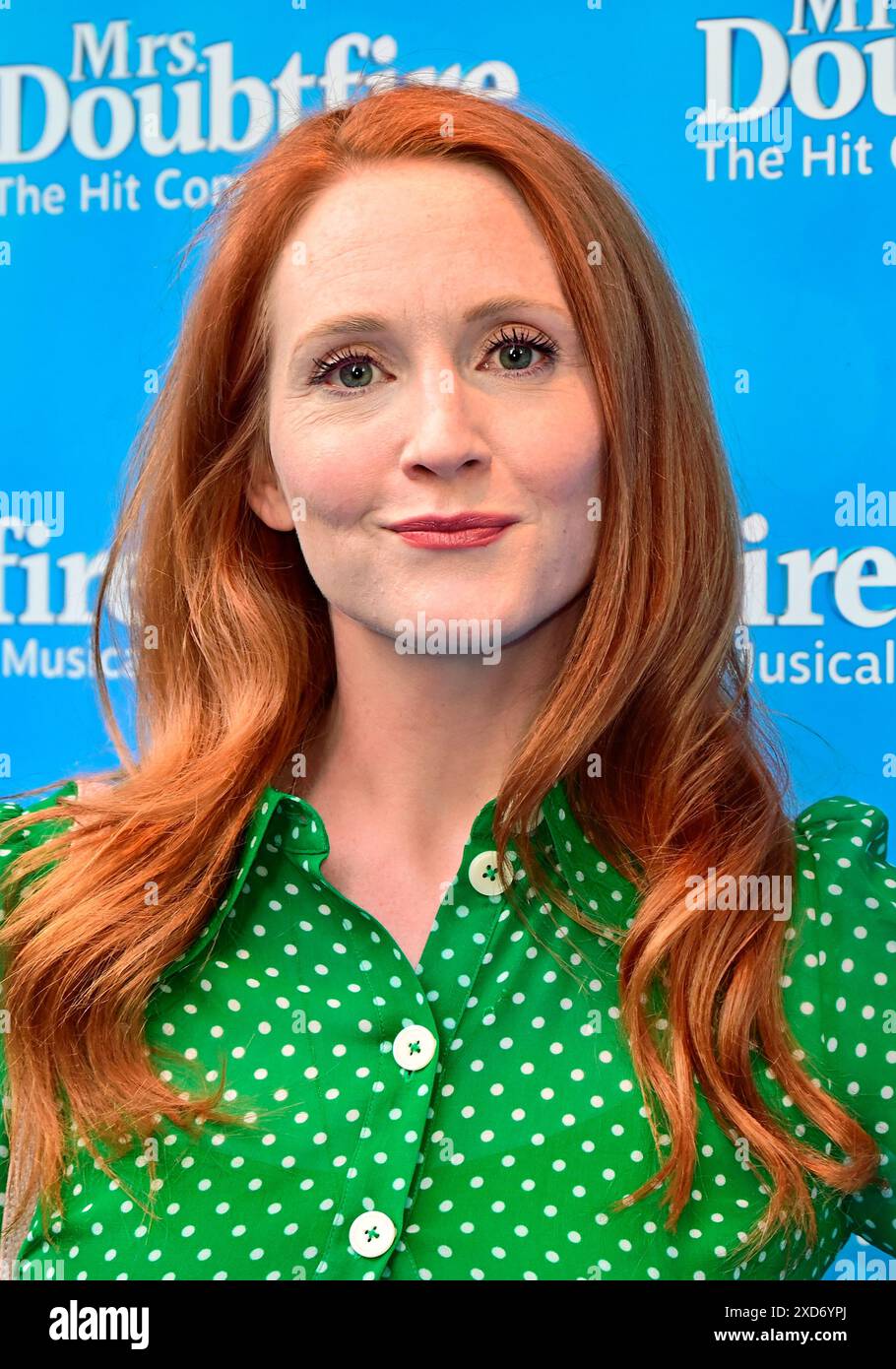 Olivia hallinan hi-res stock photography and images - Alamy