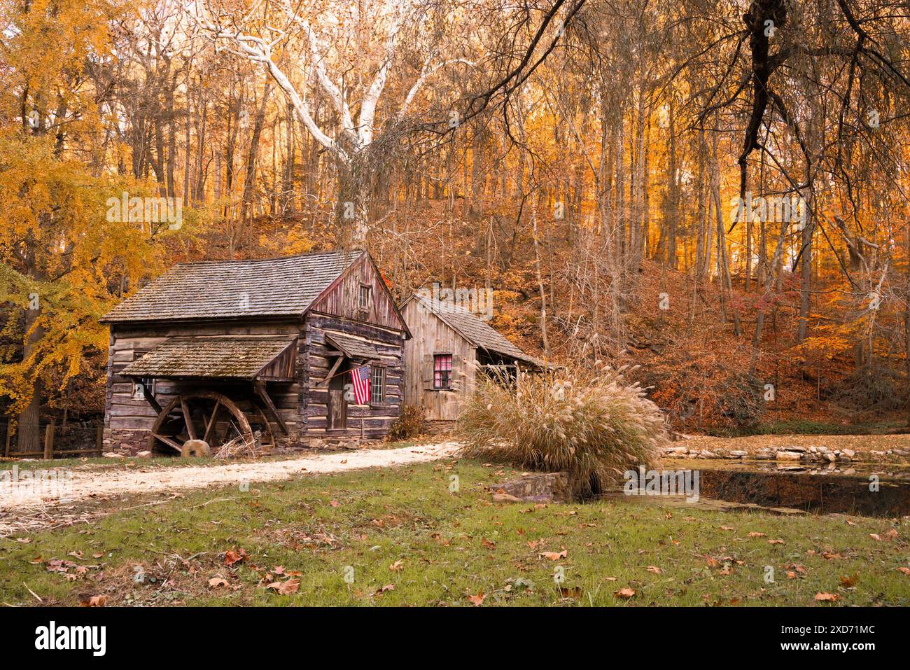 Cuttalossa barn mill in Bucks County Pennsylvania with colorful fall ...