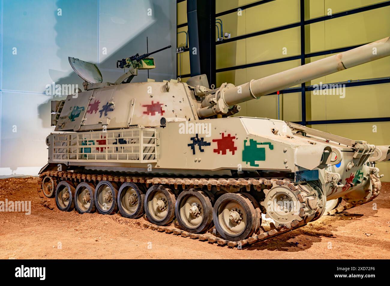 Royal Tank Museum, Amman, Jordan - May 4, 2024: American 155mm gun Self-propelled Howitzer tank ...