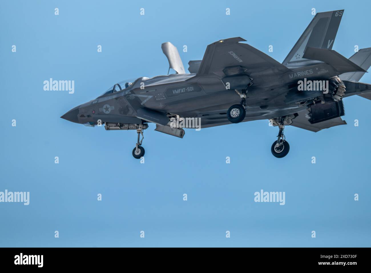 United States Navy F 35-B Fighter Jet in Hover Mode Stock Photo - Alamy