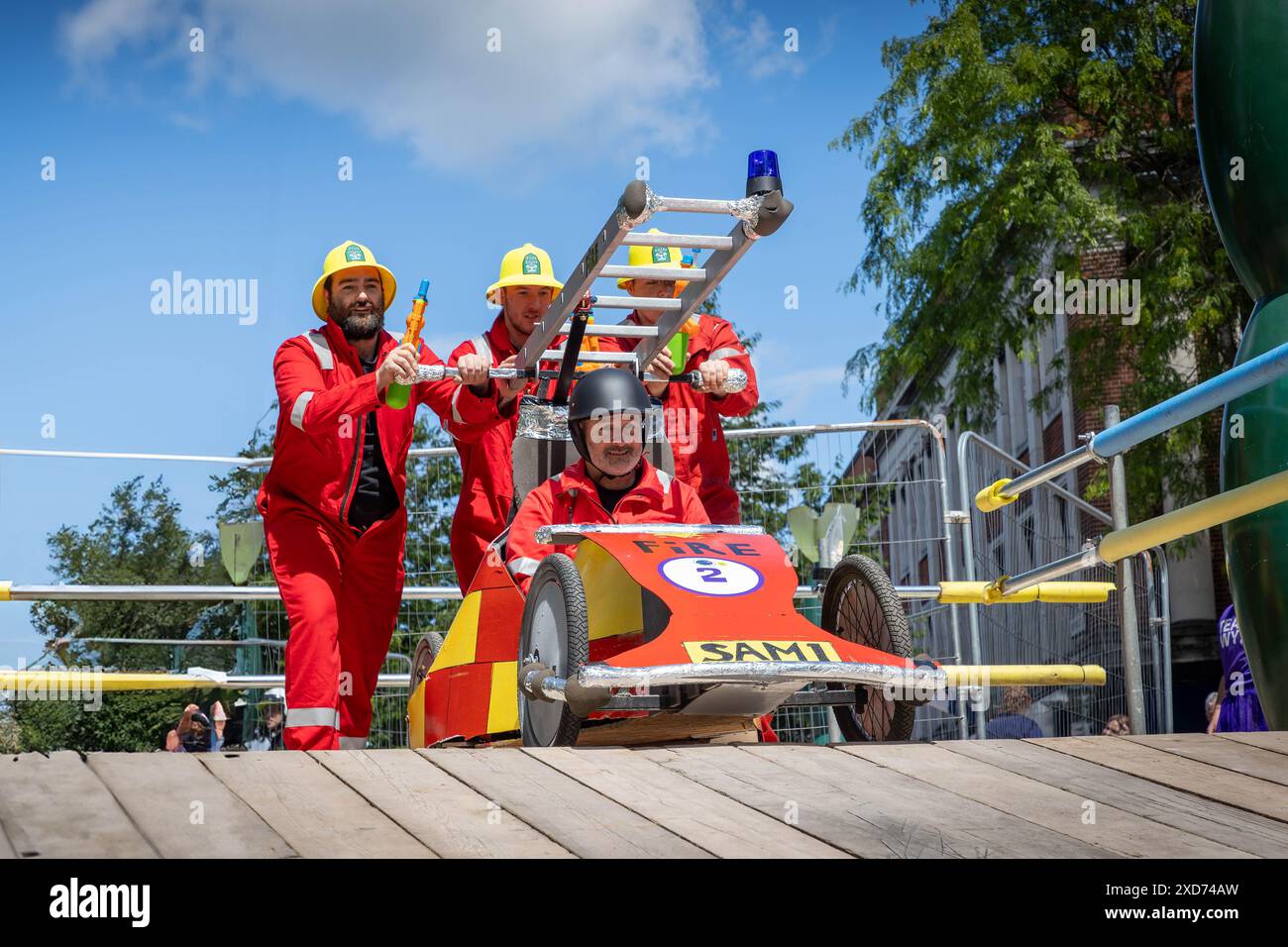 Push down a ramp hi-res stock photography and images - Alamy