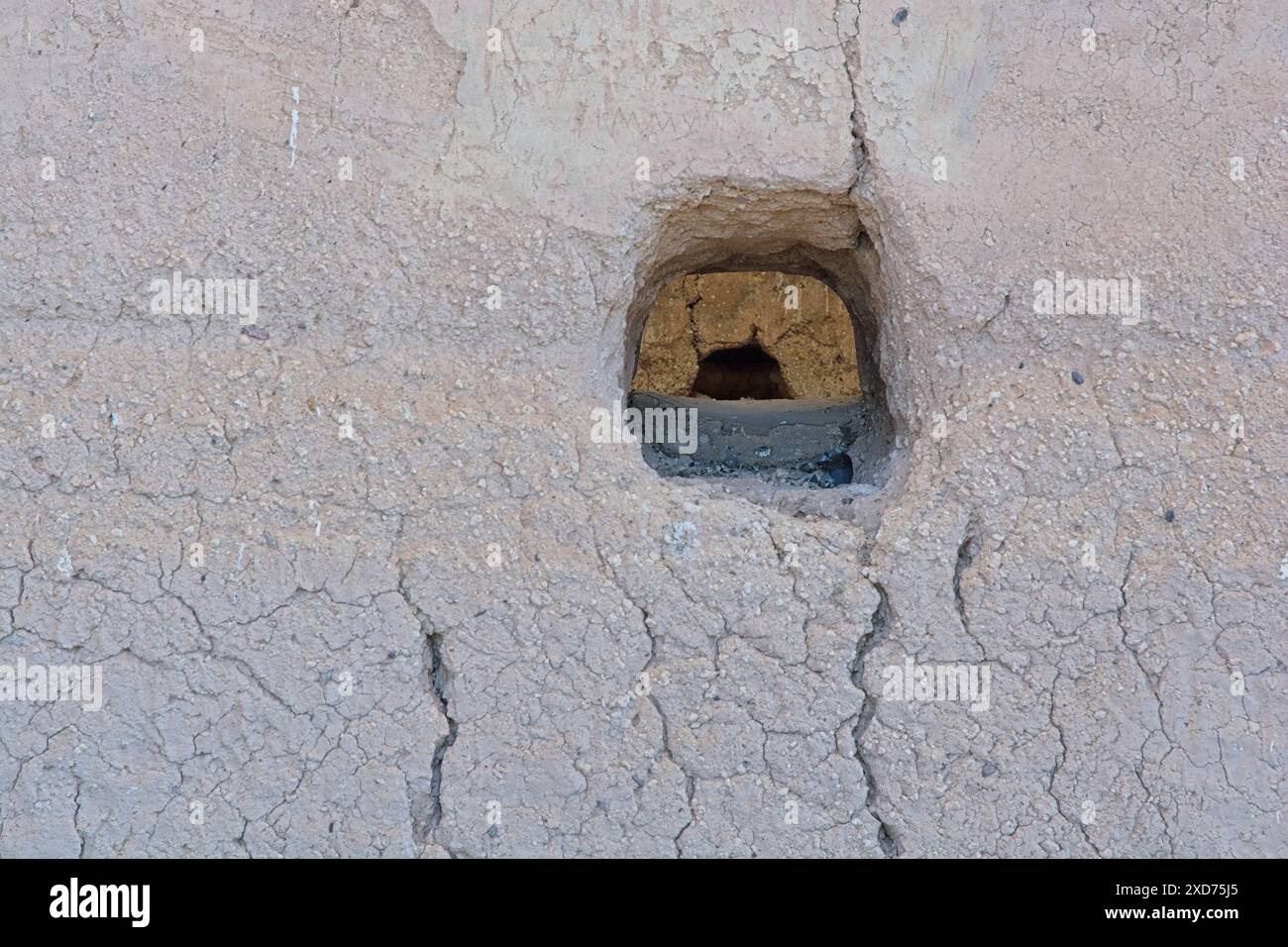 Viga hole hi-res stock photography and images - Alamy