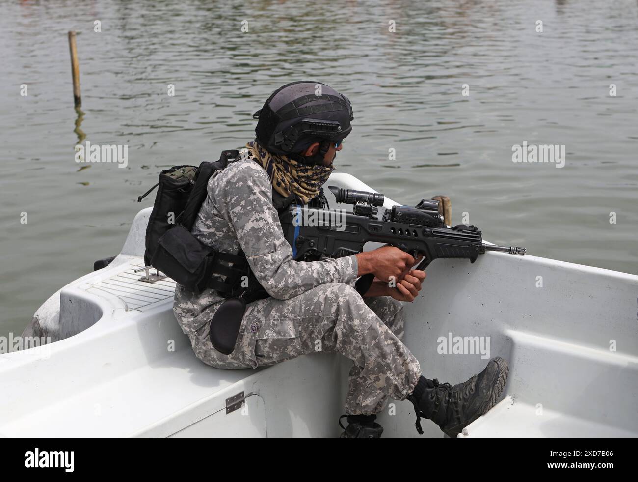 SRINAGAR, INDIA - JUNE 20: Navy's Marine Commandos (MARCOS) patrol in ...