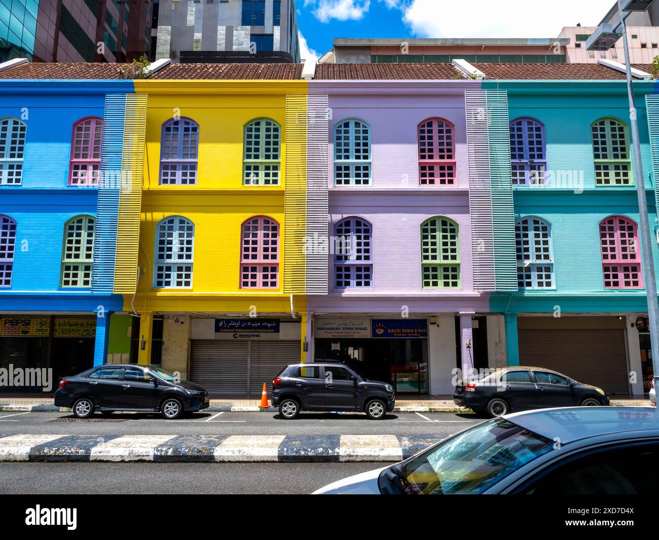 BANDAR SERI BEGAWAN, BRUNEI - APRIL 21, 2024 : The colorful buildings ...
