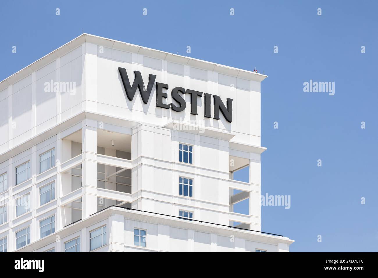 The Westin Chicago Lombard is situated between Lombard and Oak Brook in ...