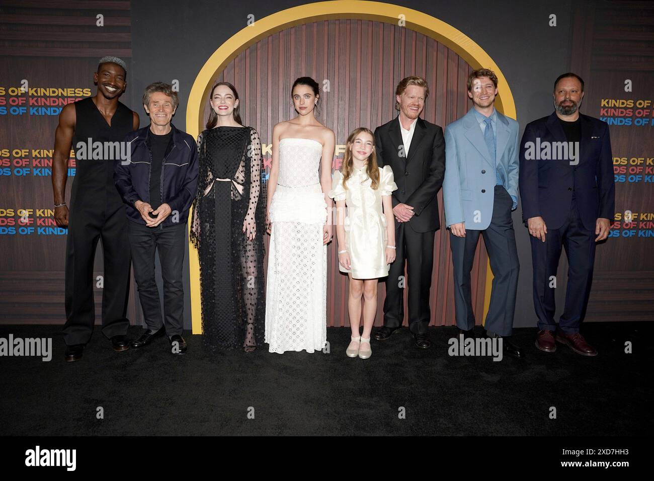 Kinds of kindness emma stone hi-res stock photography and images - Alamy