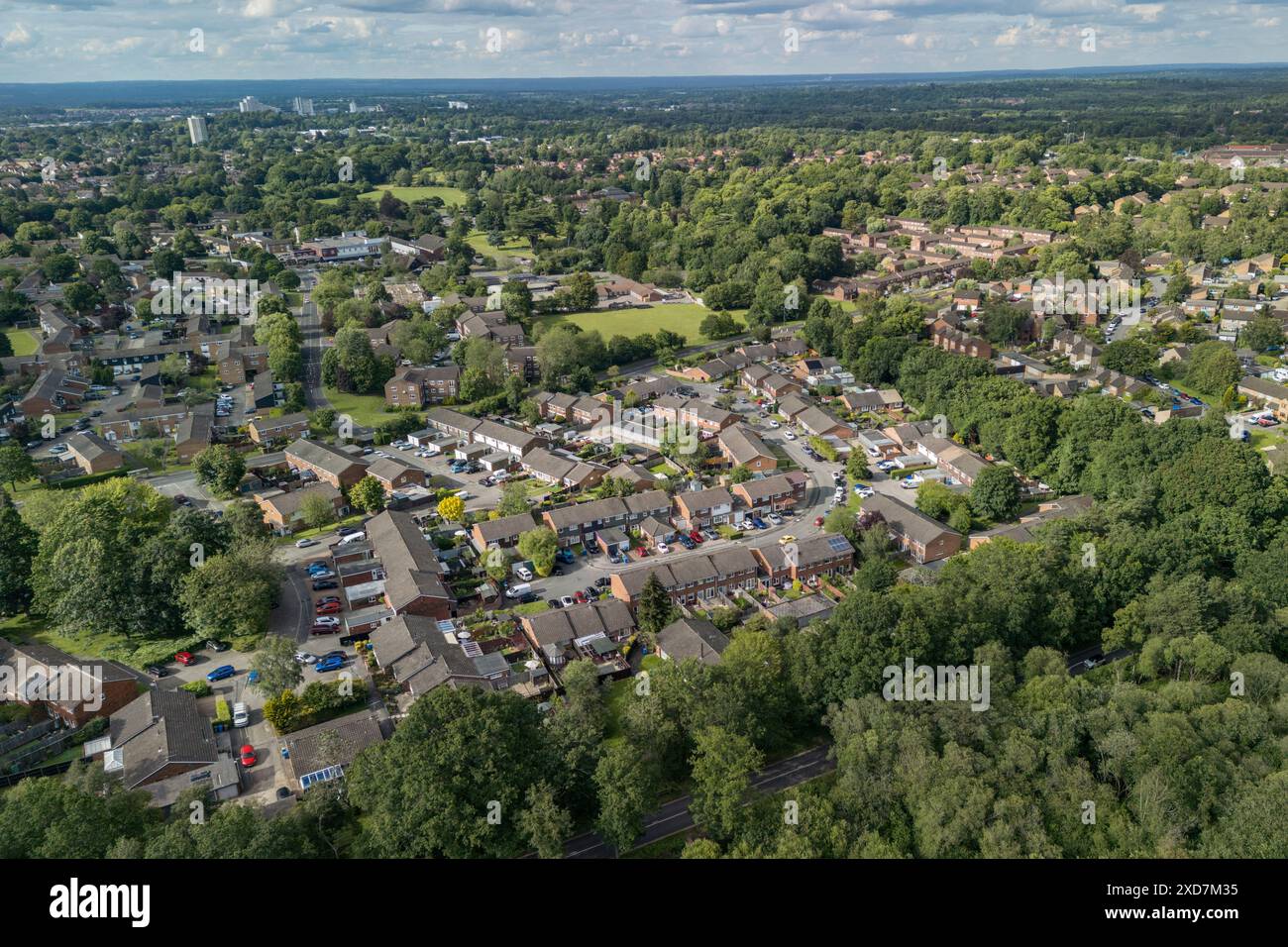 Aerial view of houses in Bracknell, Berkshire, RG12, UK Stock Photo - Alamy
