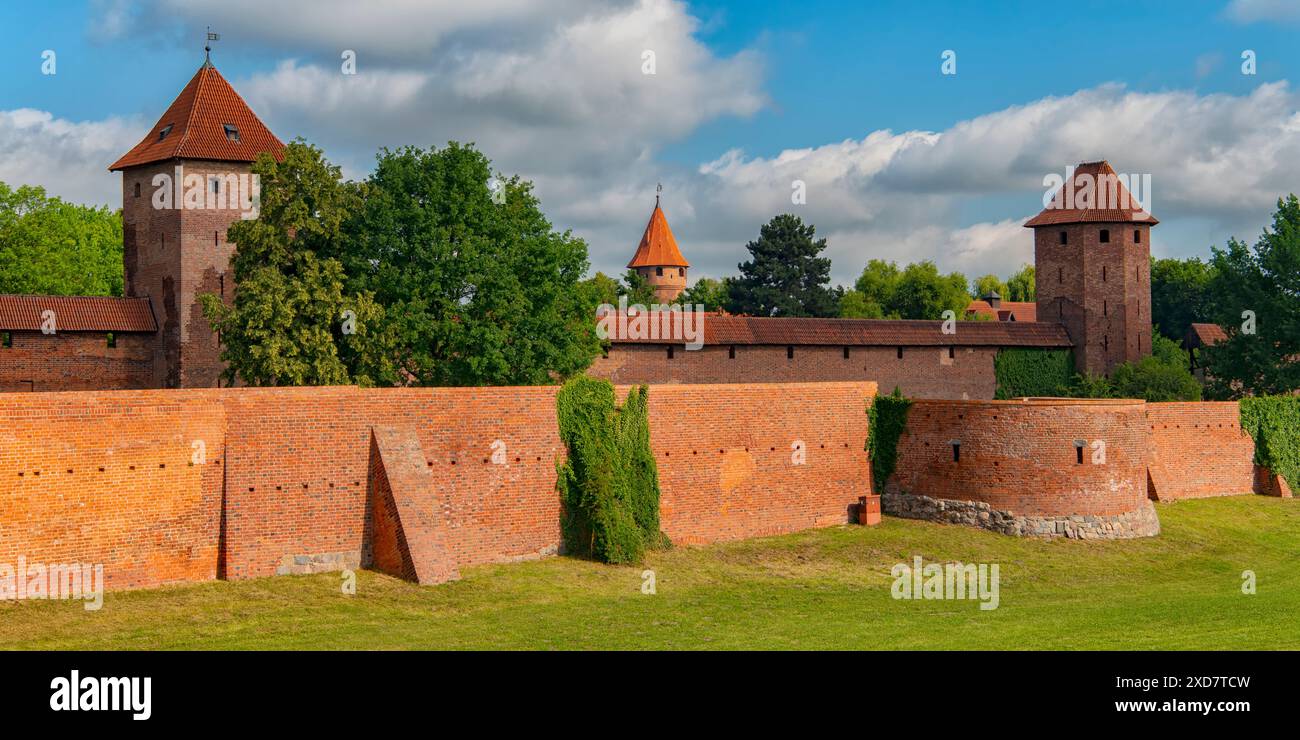 Malbork Castle in Malbork, Poland Stock Photo - Alamy