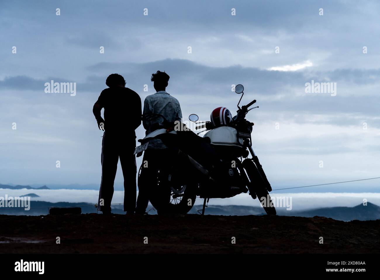 Kerala Most Biggest Beautiful glass bridge in Mini Ooty, Malappuram ...