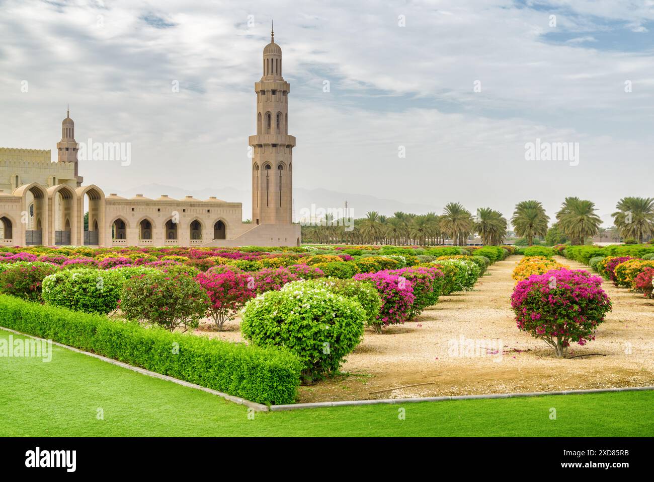 Amazing view of gardens around the Sultan Qaboos Grand Mosque in Muscat ...