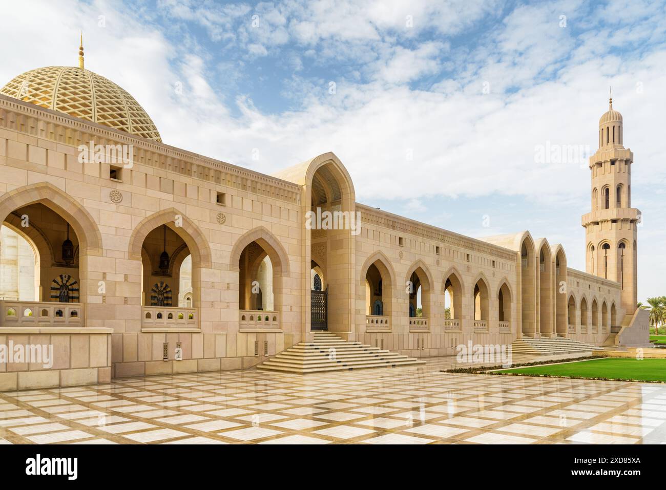 Muscat oman arabic architecture hi-res stock photography and images - Alamy