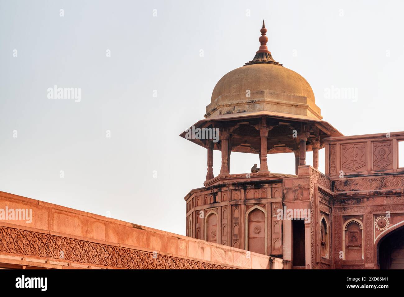 Amazing mughal architecture hi-res stock photography and images - Alamy