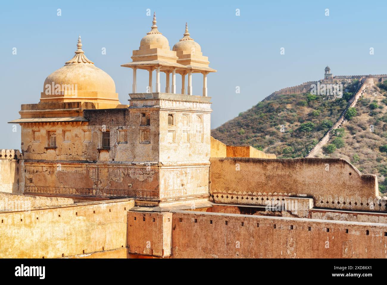 Scenic view of the Amer Fort (Amber Fort) in Jaipur, Rajasthan, India ...