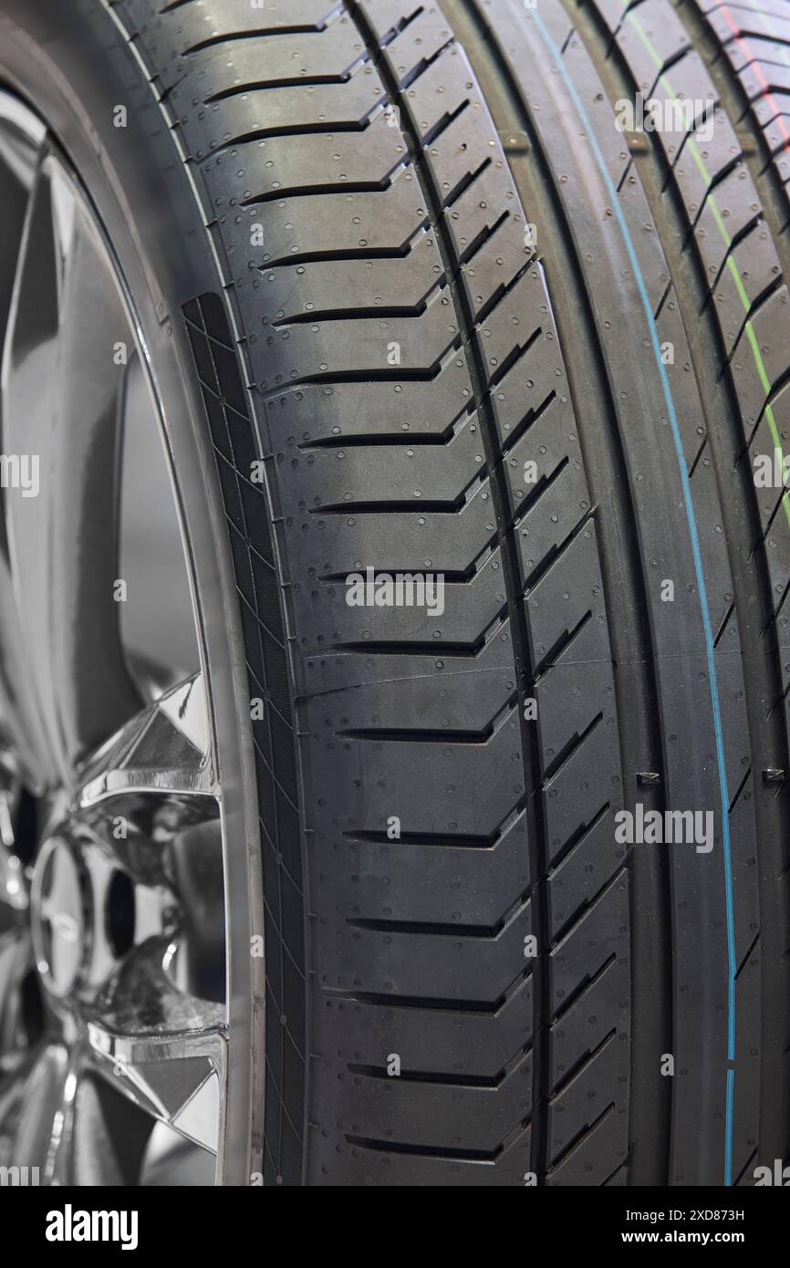 Car tyre detail hi-res stock photography and images - Alamy