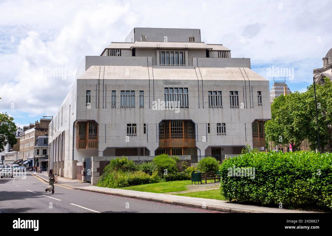 Ismaili centre exterior hi-res stock photography and images - Alamy