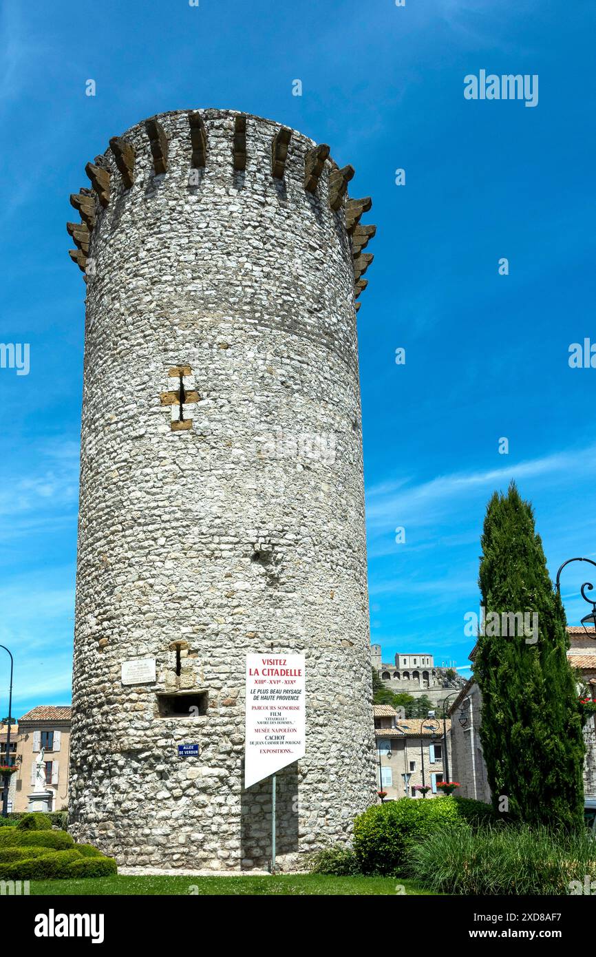 Medisance tower hi-res stock photography and images - Alamy