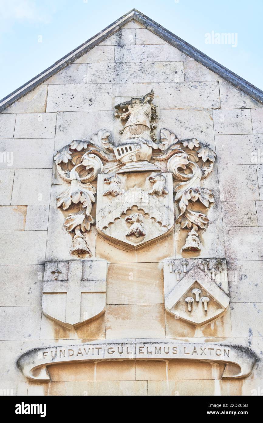 Oundle School Logo
