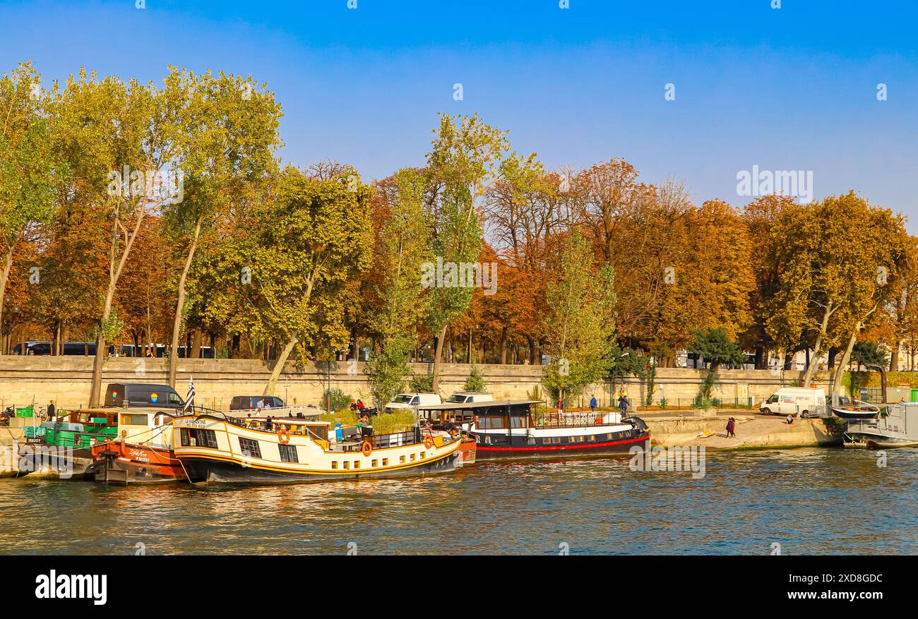 Autumn in Paris, France Stock Photo - Alamy