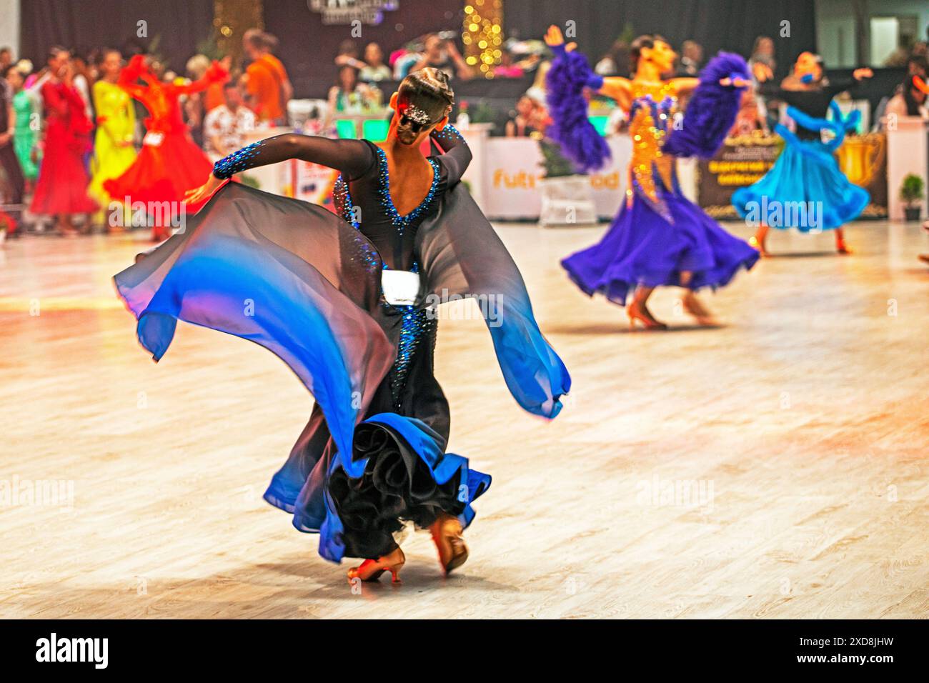 High heel stability hi-res stock photography and images - Alamy