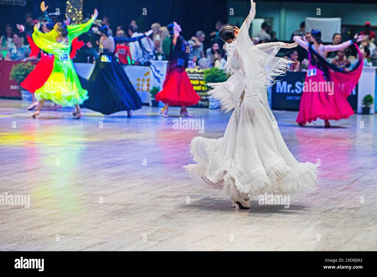 Heel pivots hi-res stock photography and images - Alamy