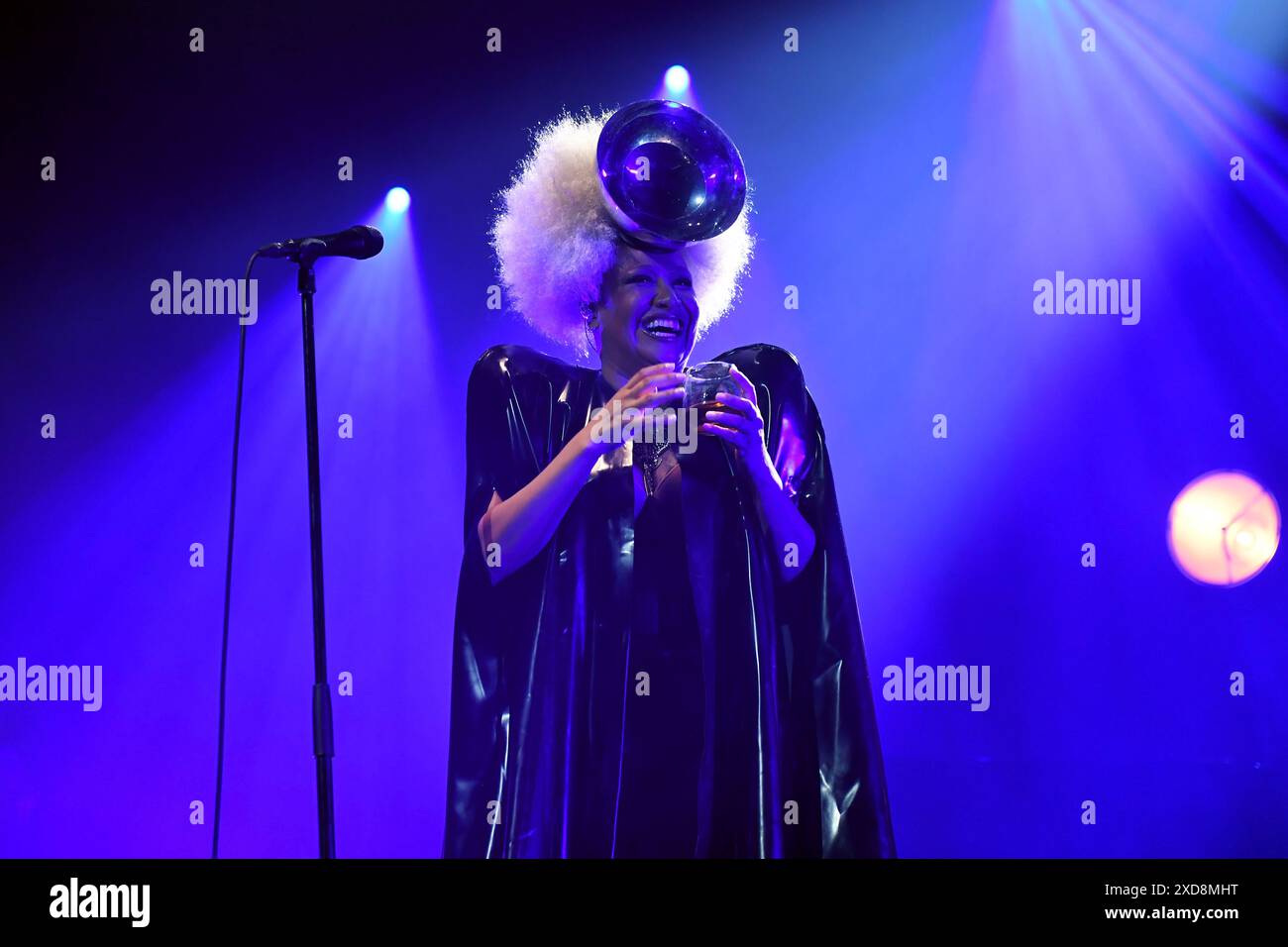 LONDON, ENGLAND - JUNE 20: Lady Blackbird (Marley Munroe) performing at ...