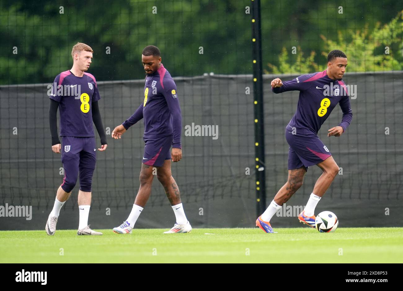 England's Cole Palmer, Ivan Toney and Ezri Konsa during a training ...