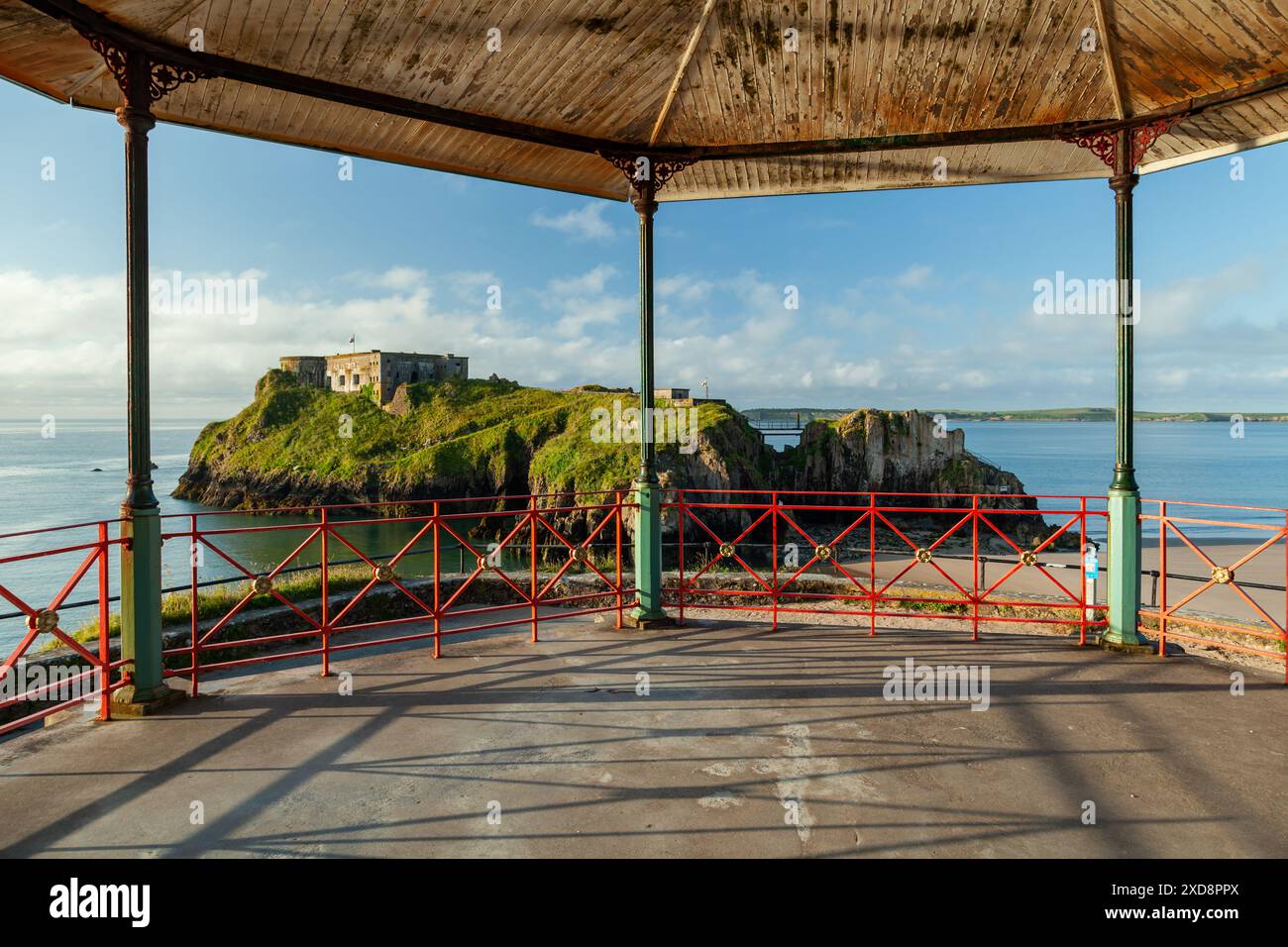 Fort catherine tenby wales hi-res stock photography and images - Alamy