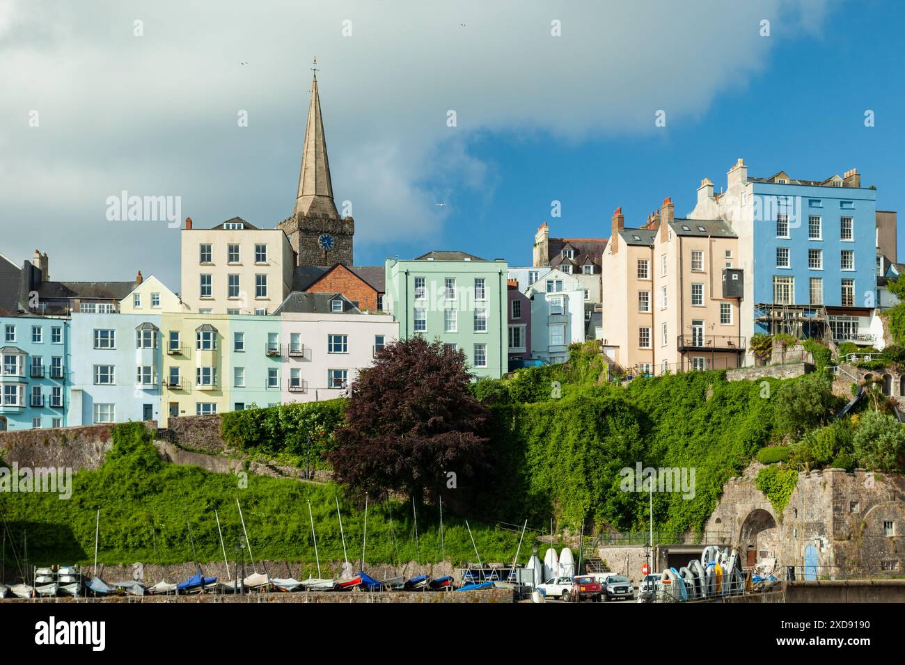 Summer morning in Tenby, Pembrokeshire, Wales Stock Photo - Alamy