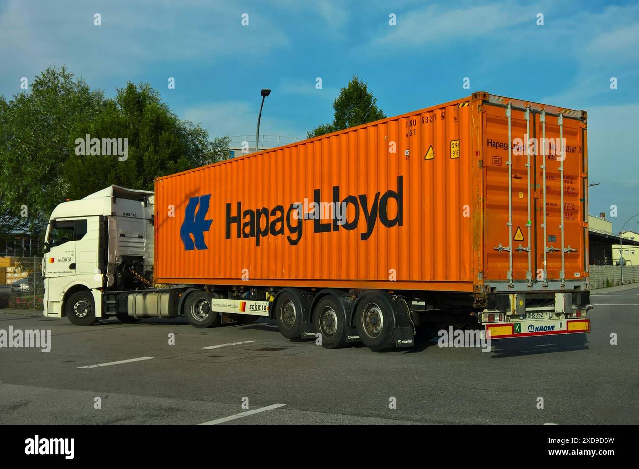 Die Hapag-Lloyd AG ist ein börsennotiertes Transport- und ...
