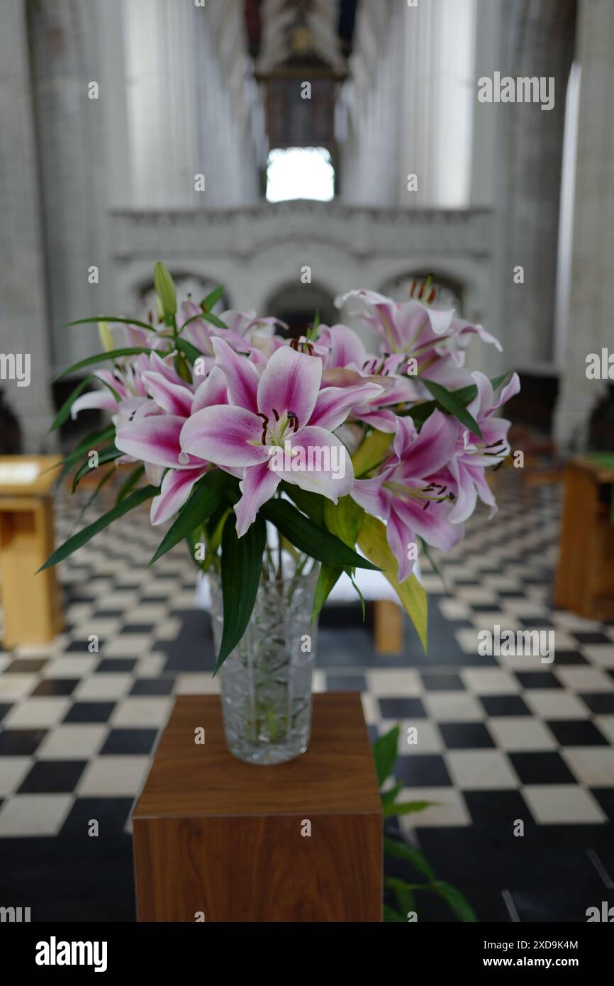 Purple flowers church in background hi-res stock photography and images ...