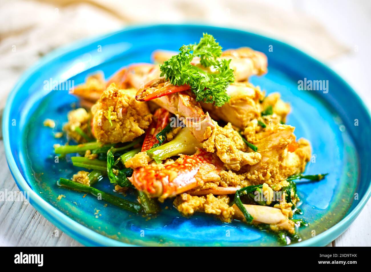 Stir Fried Crab in Curry Powder, yellow curry, Thai Food Stock Photo - Alamy
